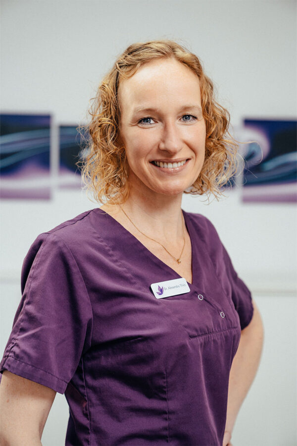 Ihre Zahnärztin Dr. Thies – Zahnarztpraxis Bochum